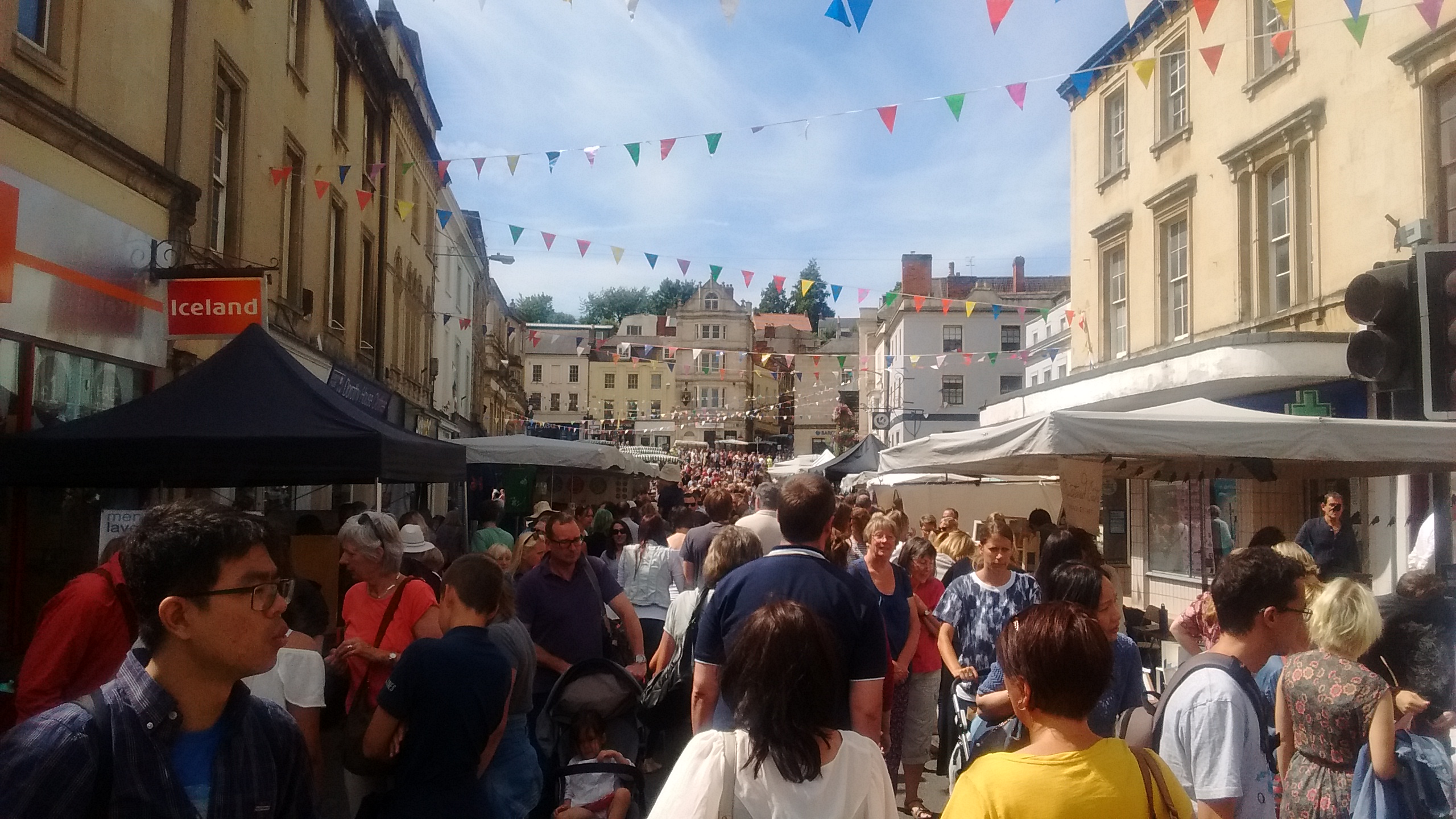 FROME INDEPENDENT MARKET – supermum and other disguises